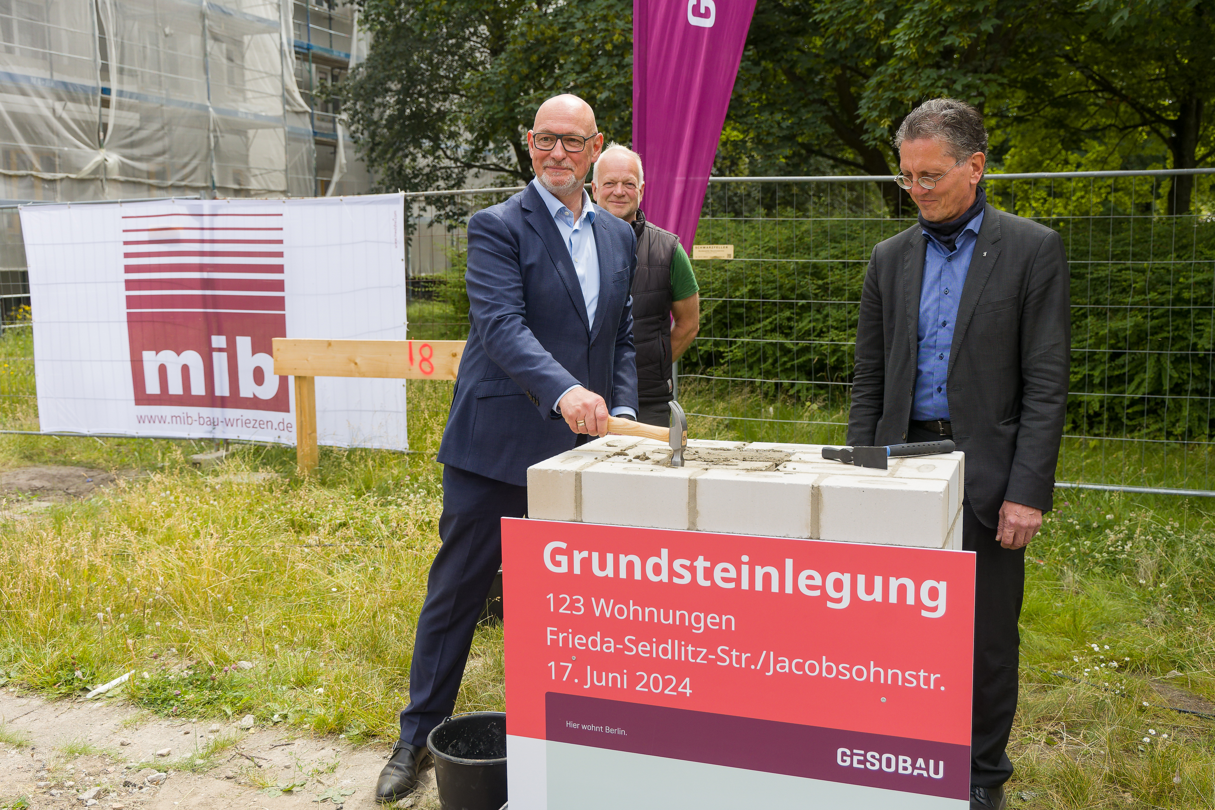 GESOBAU legt Grundstein für 123 neue Mietwohnungen am Hamburger Platz ...